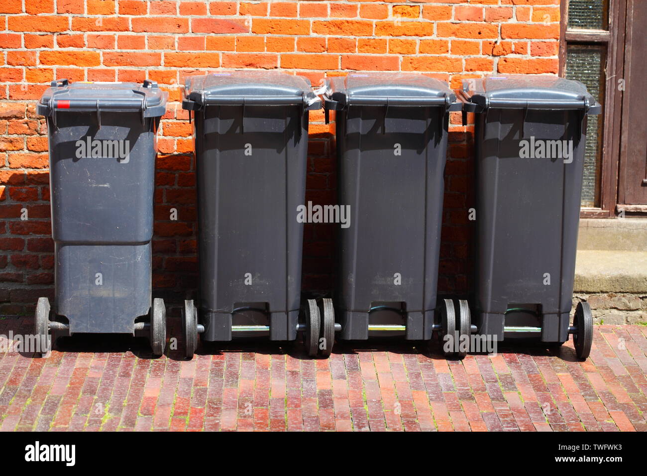 Residual waste hi-res stock photography and images - Alamy