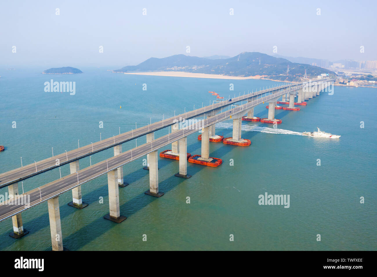 Pingtan Channel Bridge Stock Photo - Alamy
