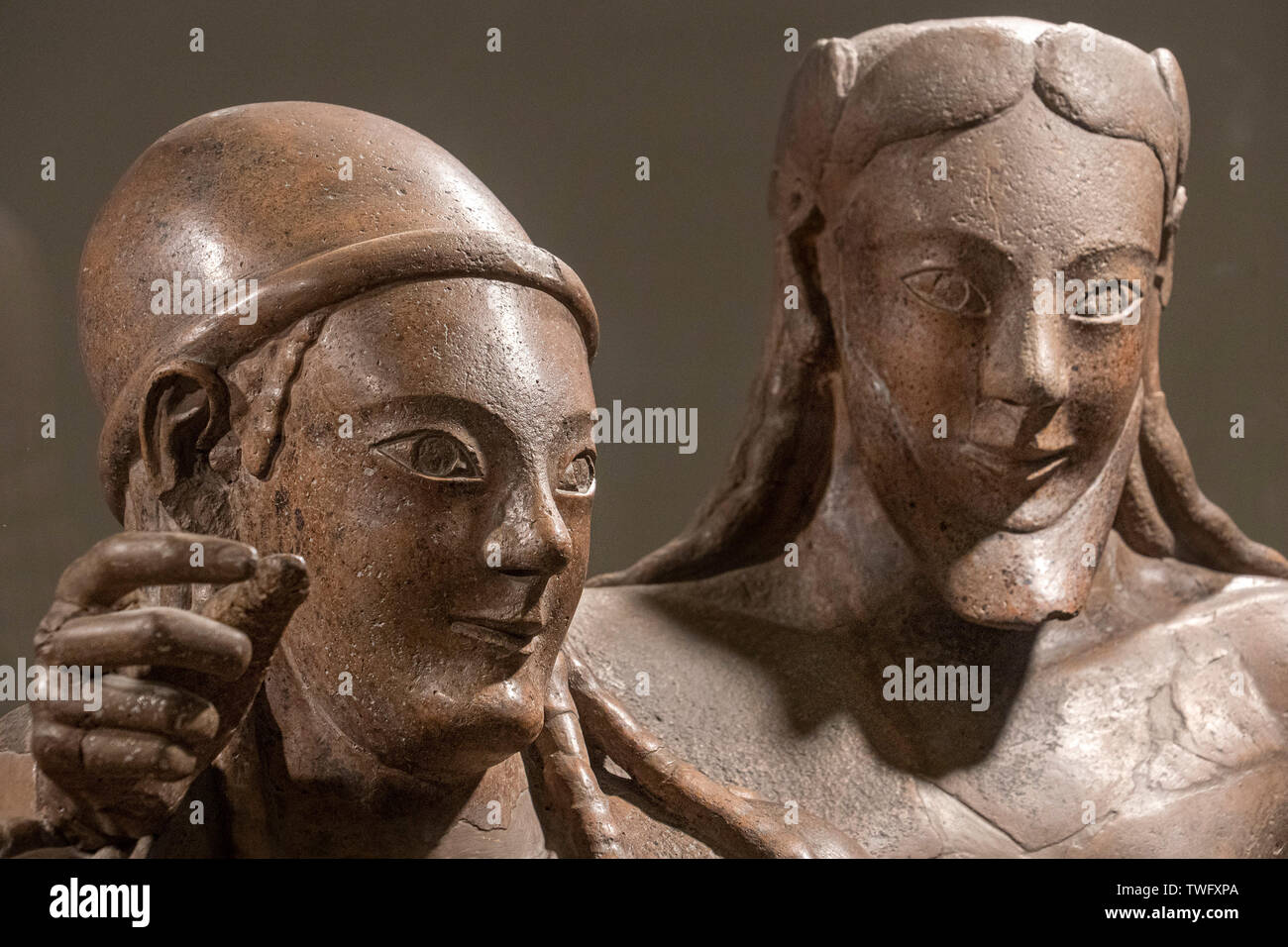 Sarcophagus spouses hi-res stock photography and images - Alamy