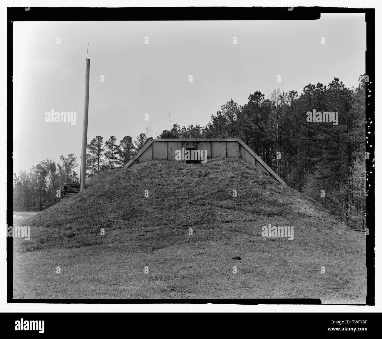 Planar view of rear (northeast) side, view towards the southwest ...