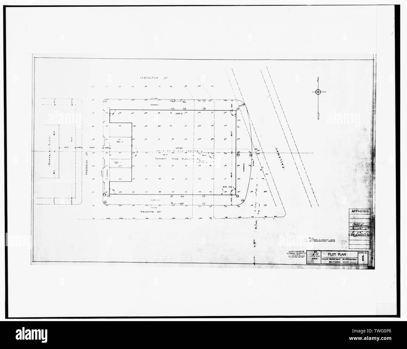 Baltimore city police department hi-res stock photography and images ...