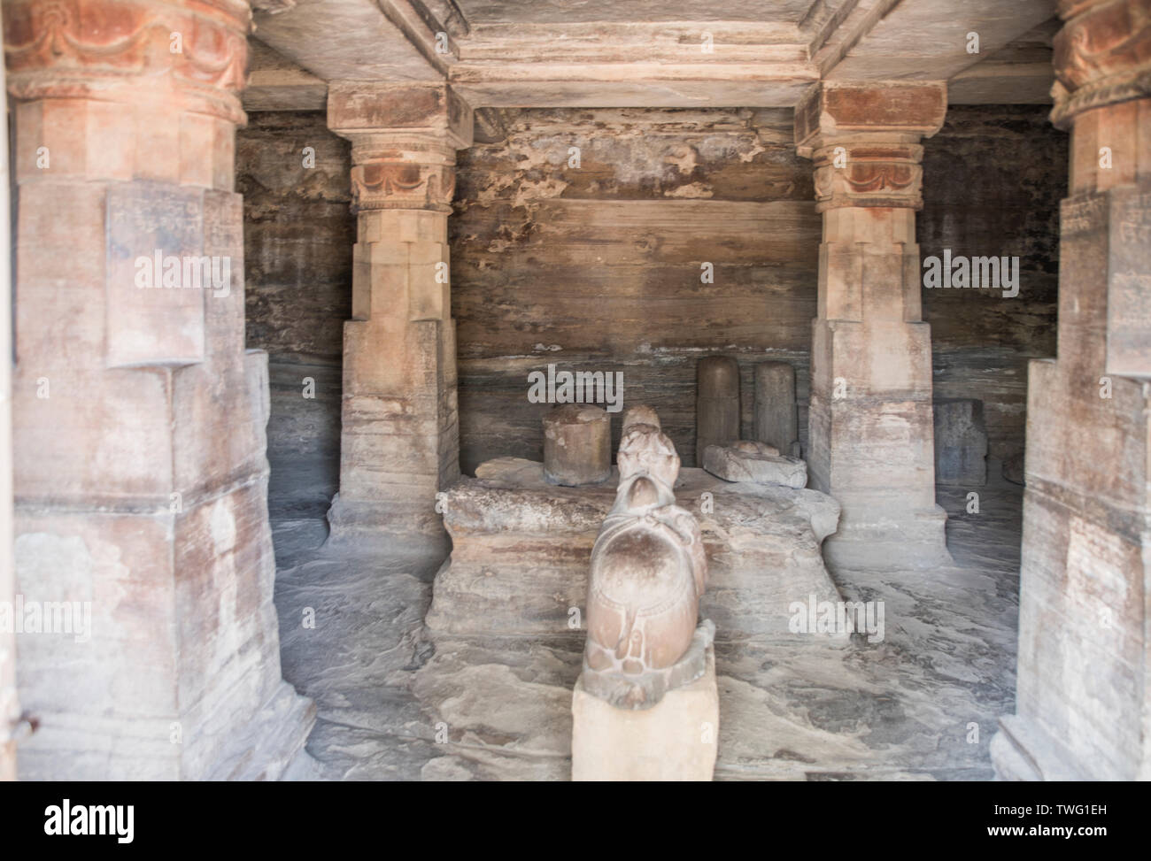 Cave with altar in Udaygiri site Stock Photo - Alamy