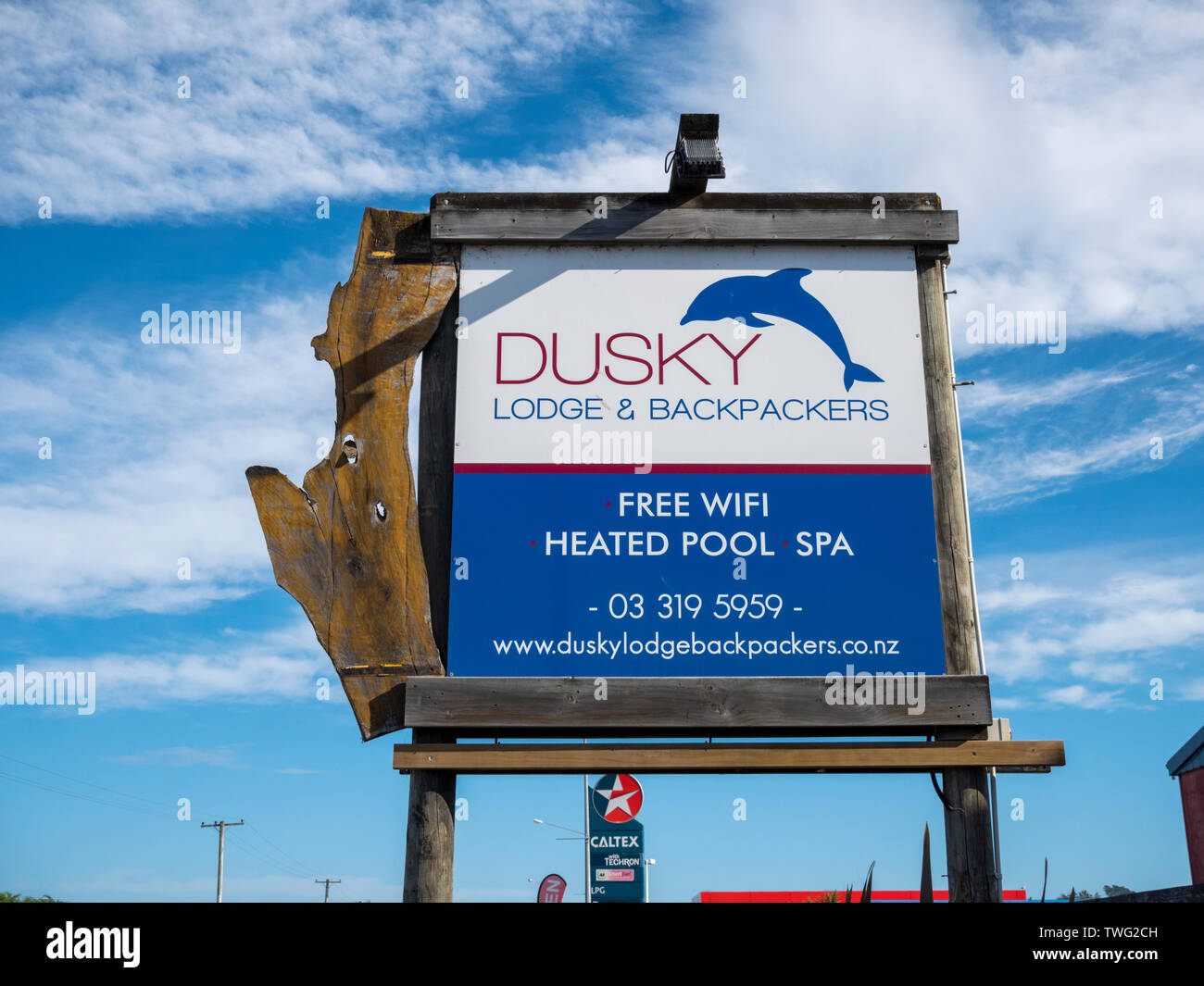 Dusky lodge and backpackers hi-res stock photography and images - Alamy