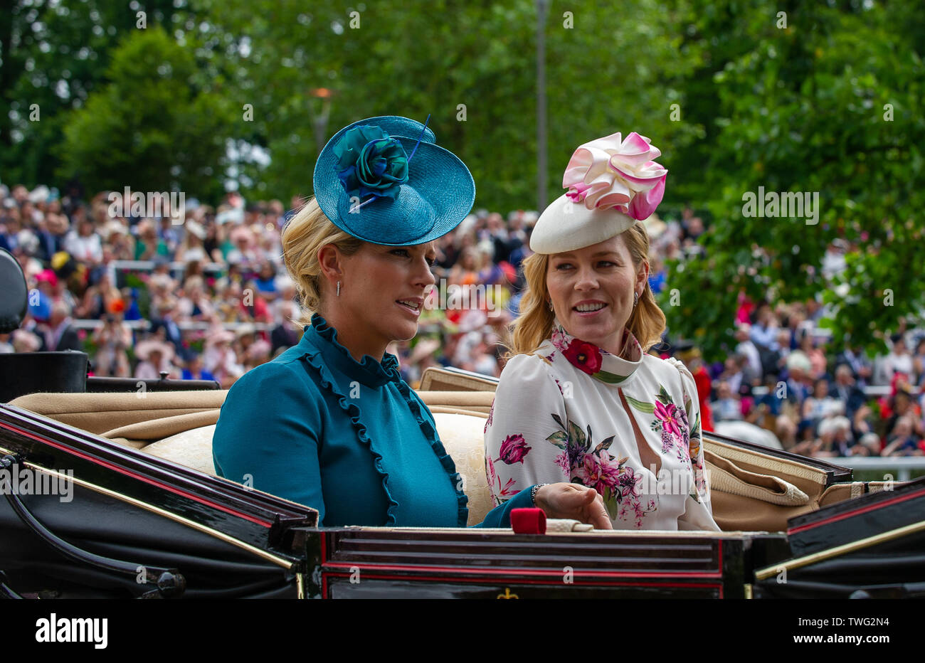 Racegoers arrive for the day of racing at royal ascot hi-res stock ...