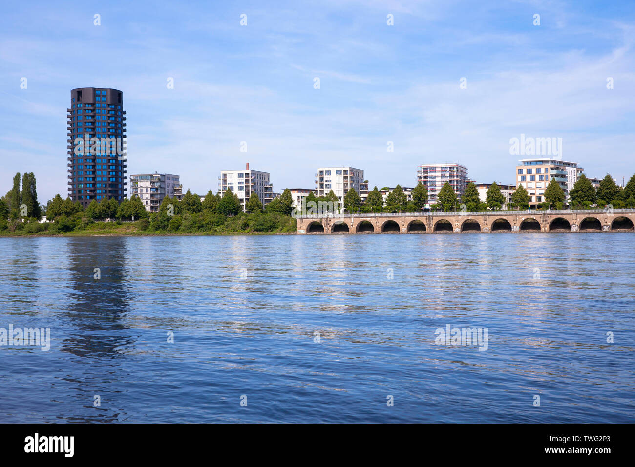 the apartment tower Opal on the street Stammheimer Ufer at the banks of ...