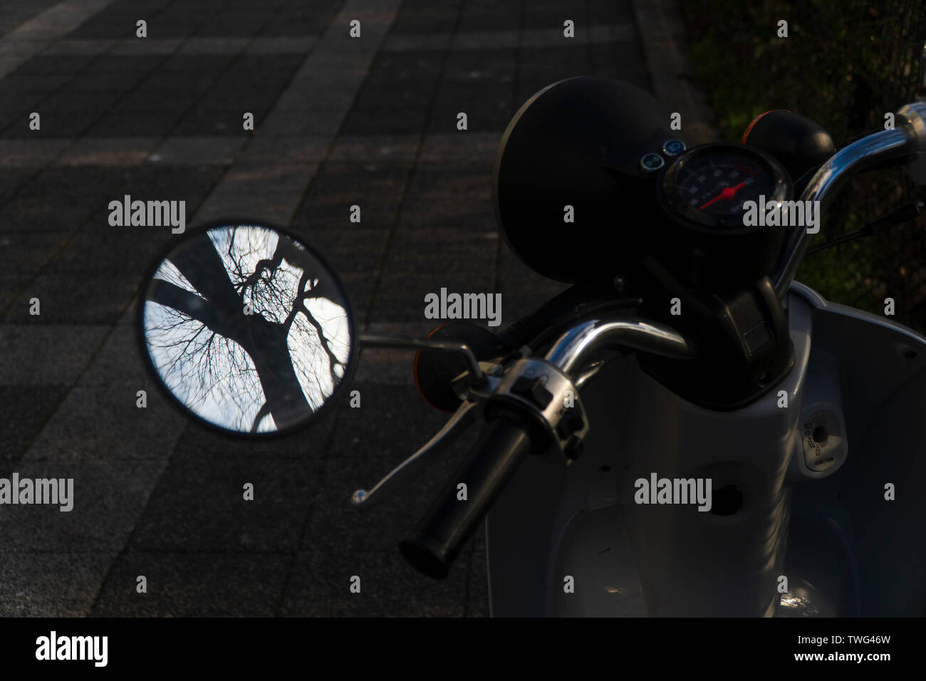 Motorcycle art hi-res stock photography and images - Alamy