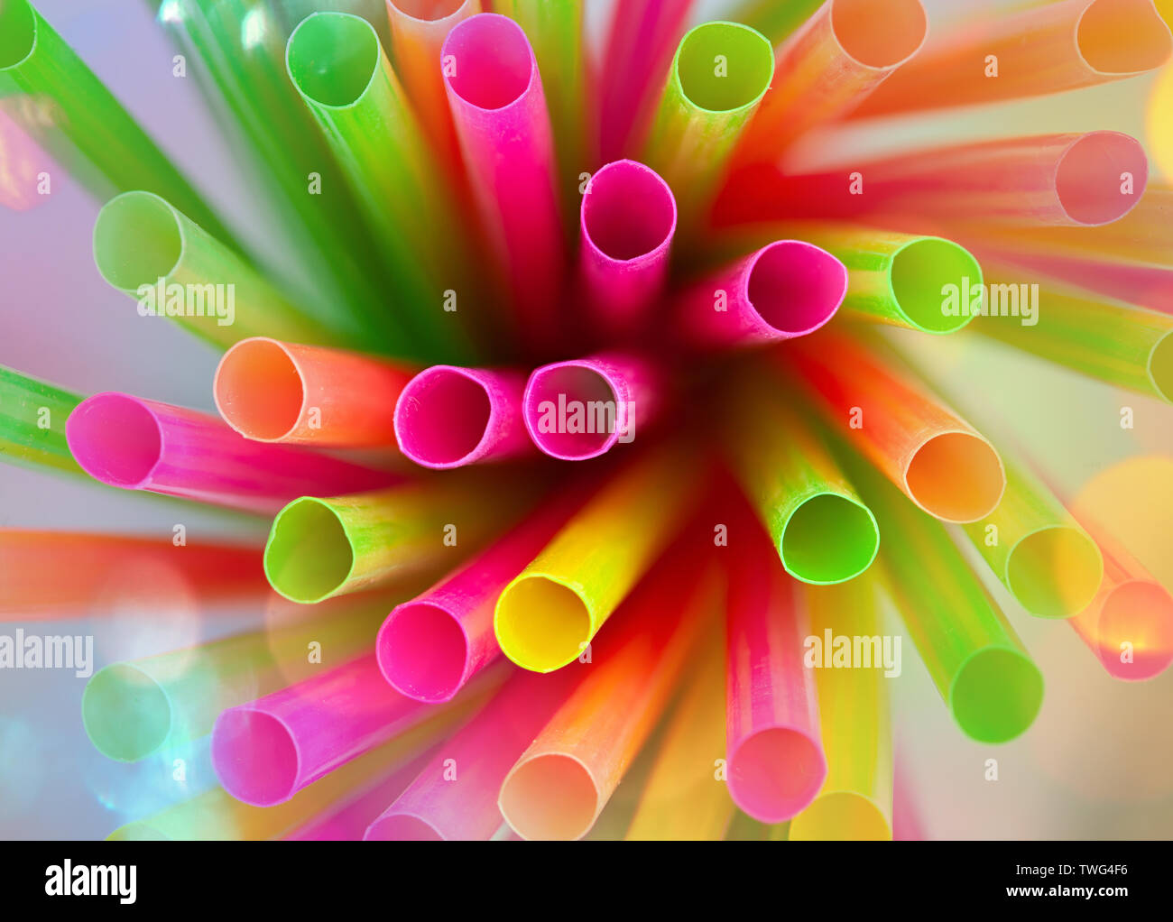 Plastic drinking straws, Single use plastic straw Stock Photo - Alamy
