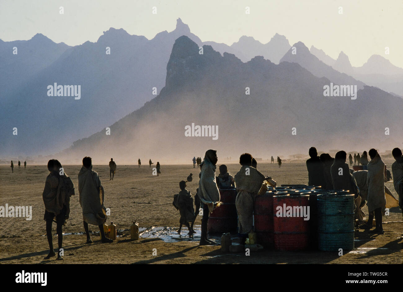 Famine in Sudan and Ethiopia 1984-1985 Starving Refugees fleeing the ...