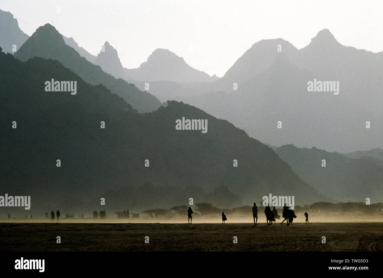 Ethiopia famine 1984 hi-res stock photography and images - Alamy