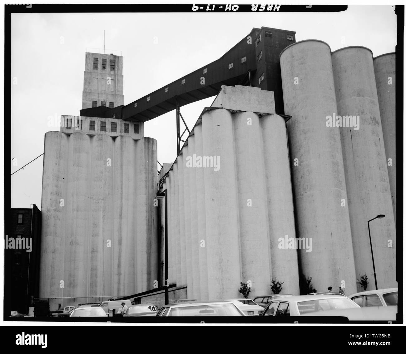 - Quaker Oats Cereal Factory, Southeast corner of Broadway and Mill ...