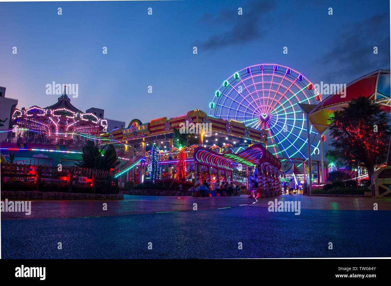 City scene with childrens playground hi-res stock photography and ...