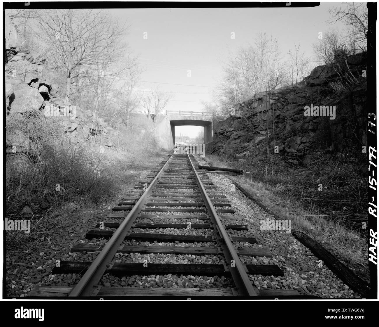 RAILROAD CUT AND OVERPASS, 1940-41. VIEW FROM WEST OF CUT THROUGH DEVIL ...