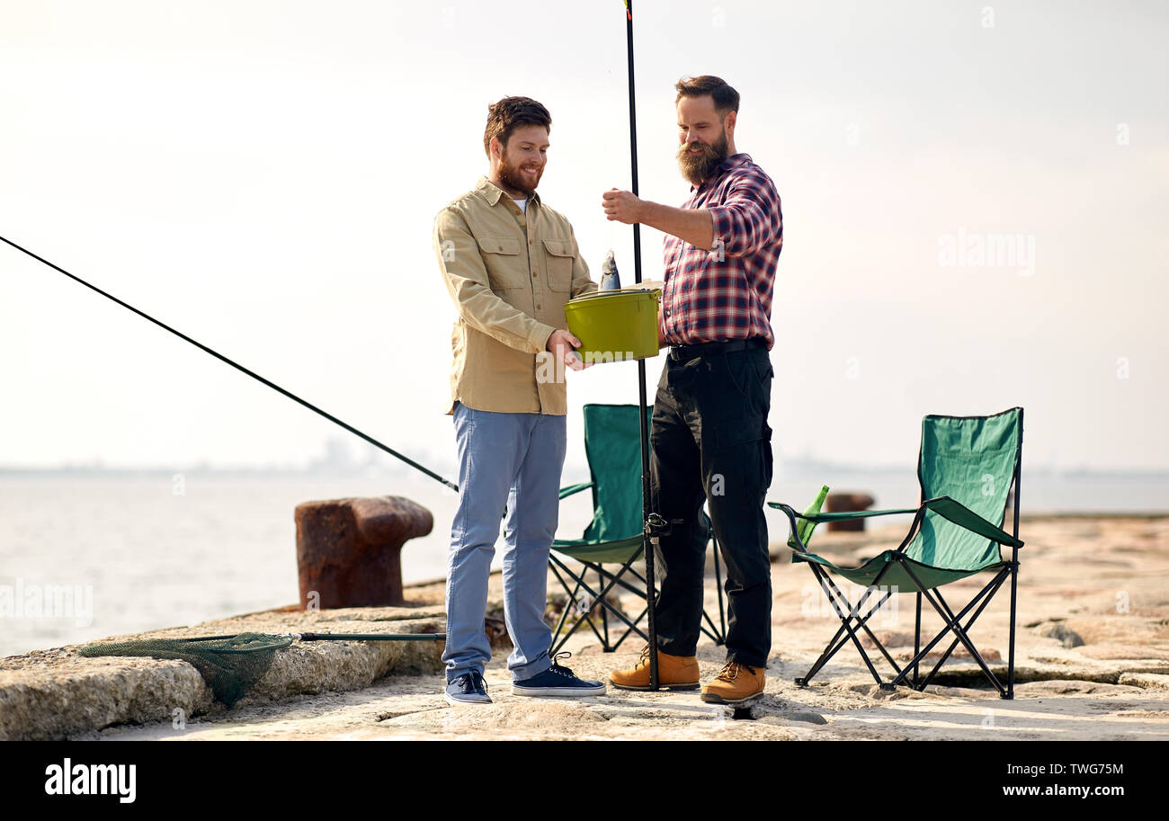 Fish are friends hi-res stock photography and images - Alamy