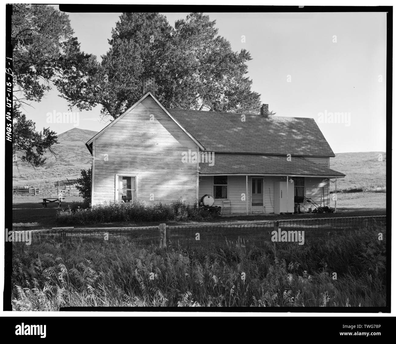 RANCH HOUSE SOUTH SIDE. VIEW TO NORTH. - Henry Cluff Ranch, Ranch House ...