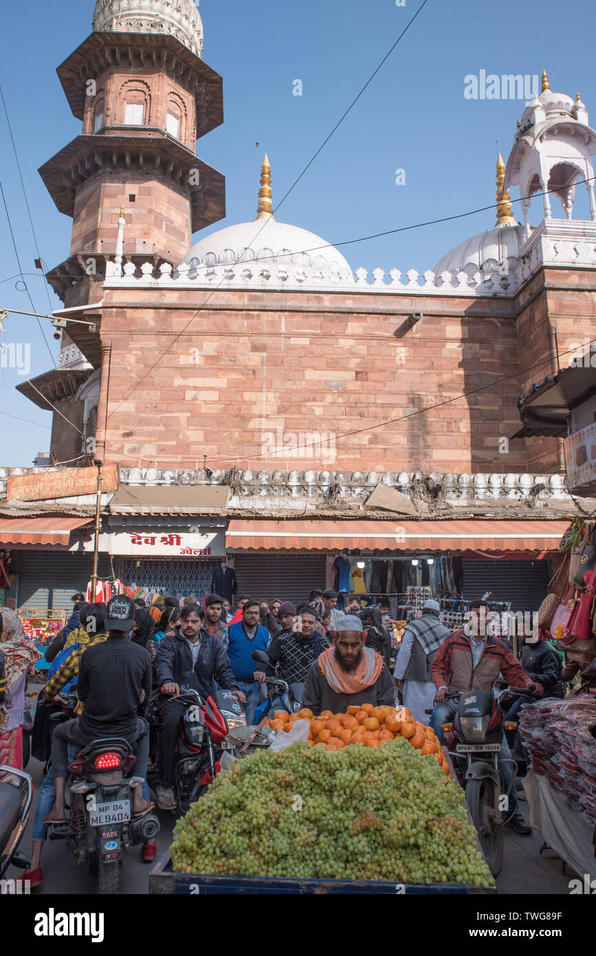 The Mashid in the market of Bhopal Stock Photo - Alamy