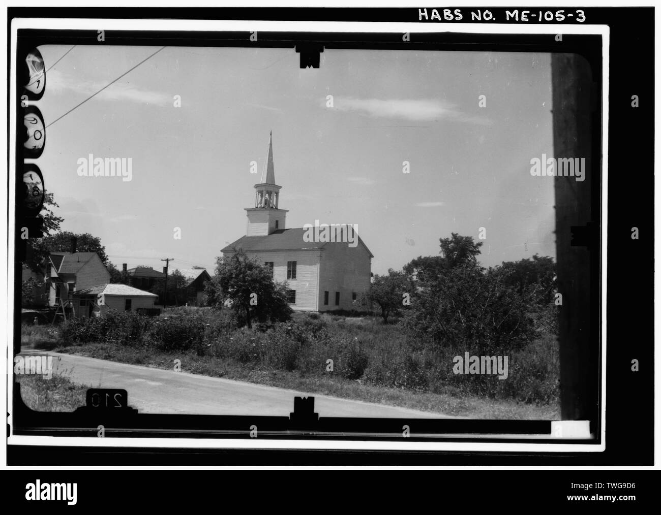 M side of the road Black and White Stock Photos & Images - Alamy