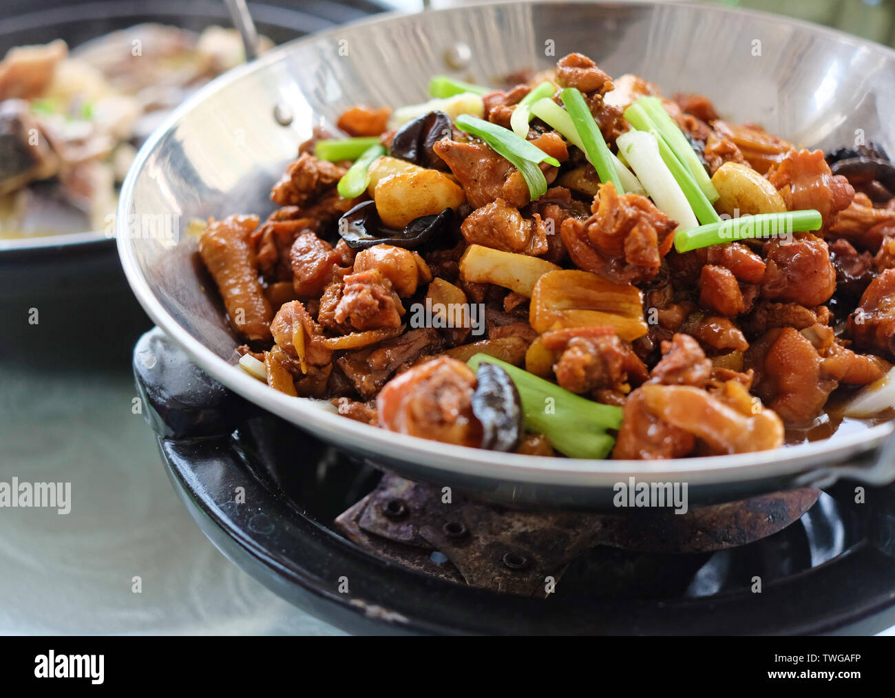 Chicken dry hi-res stock photography and images - Alamy