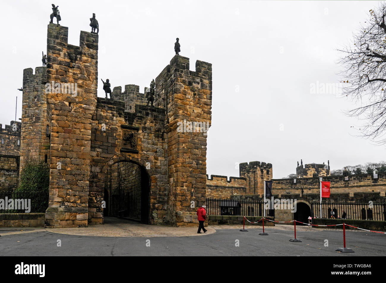 Alnwick tourism hi-res stock photography and images - Alamy