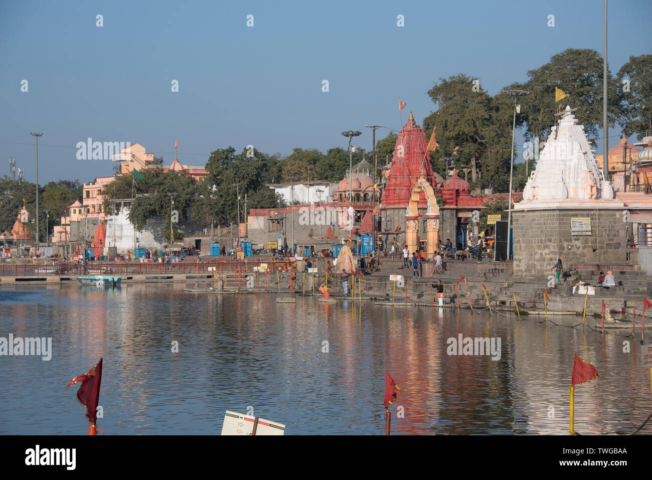 Narmada river hi-res stock photography and images - Alamy