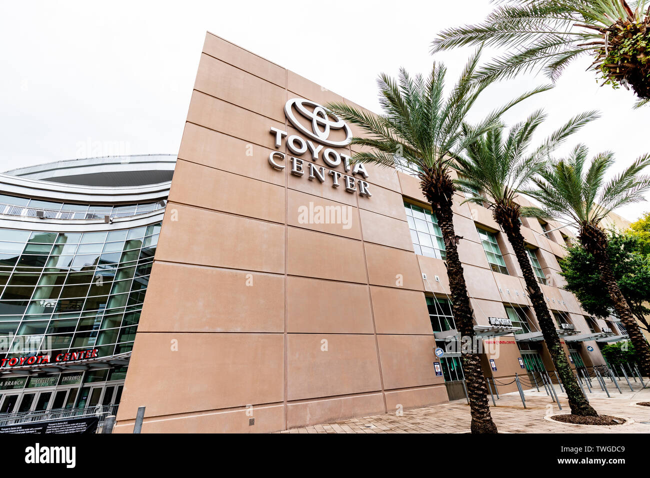 Houston rockets logo hi-res stock photography and images - Alamy