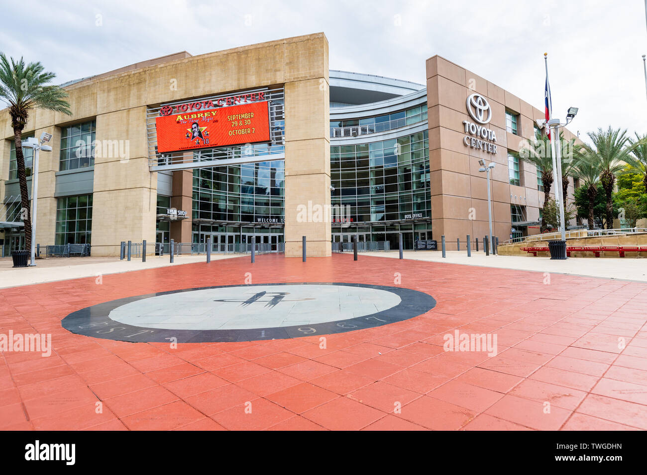 Houston rockets logo hi-res stock photography and images - Alamy