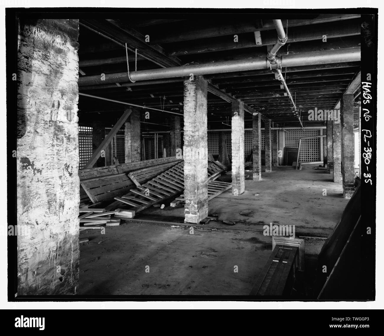 Sub direction Black and White Stock Photos & Images - Alamy