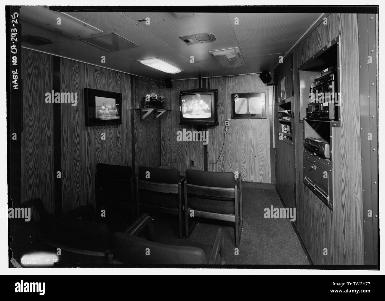 RECREATION DECK, STARBOARD SIDE. LOOKING FORWARD. - U.S. Coast Guard ...