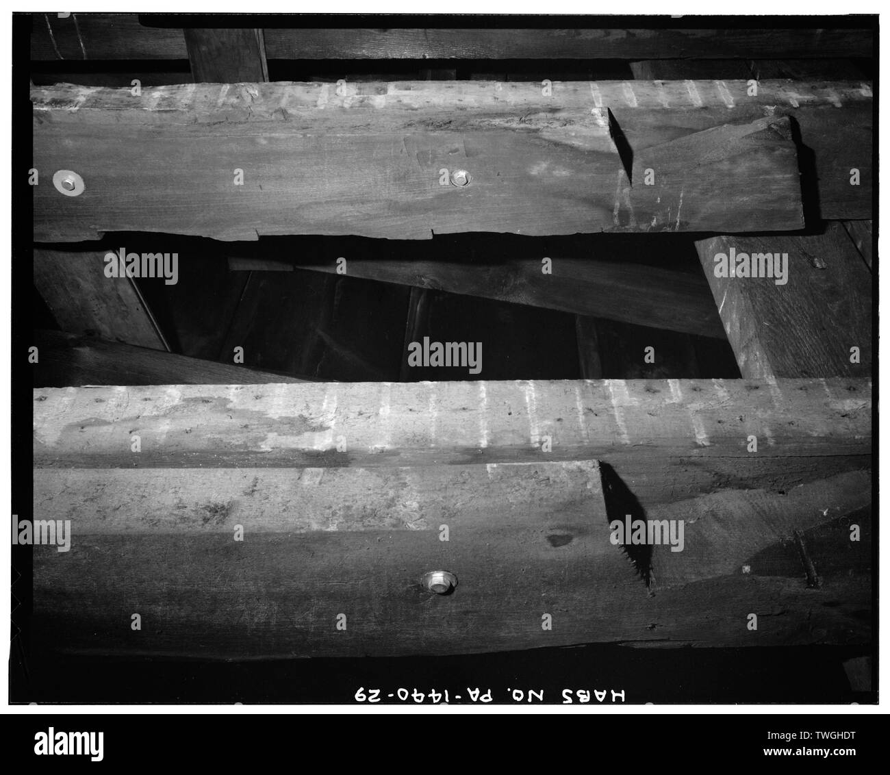 Shingle roof houses Cut Out Stock Images & Pictures - Alamy