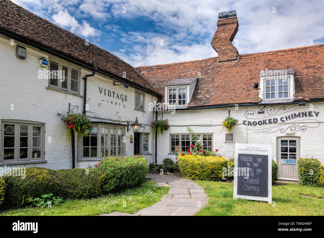 Crooked chimney pub hi-res stock photography and images - Alamy