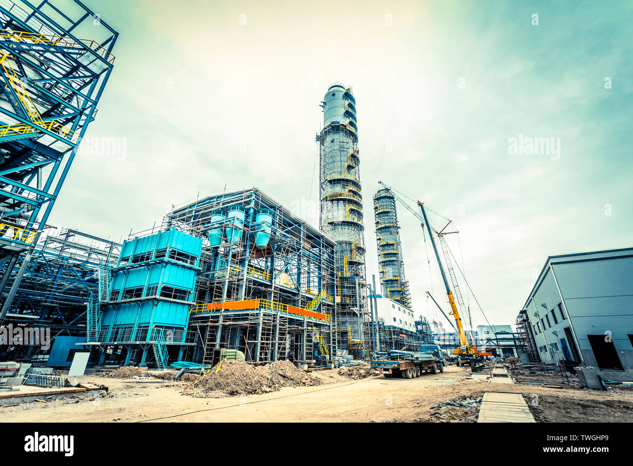 Commercial design high rise building iron and steel tourism hi-res ...