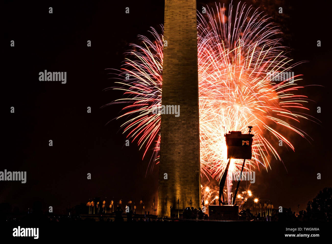 Washington monument fire works hi-res stock photography and images - Alamy