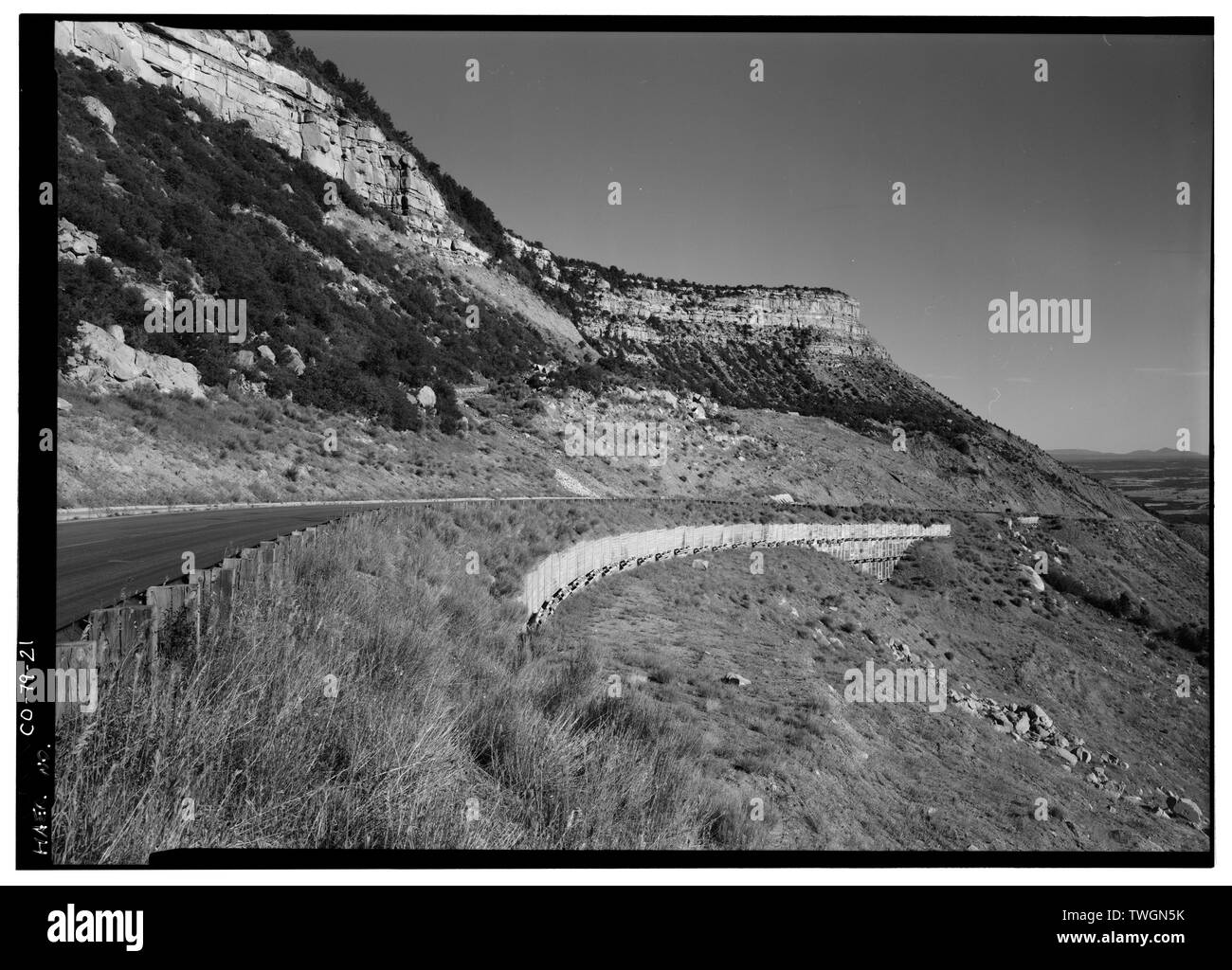 Cribbing High Resolution Stock Photography and Images - Alamy