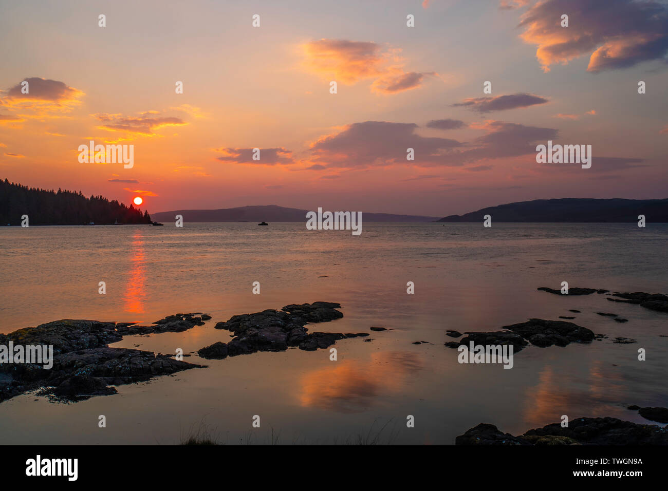 Fishnish hi-res stock photography and images - Alamy