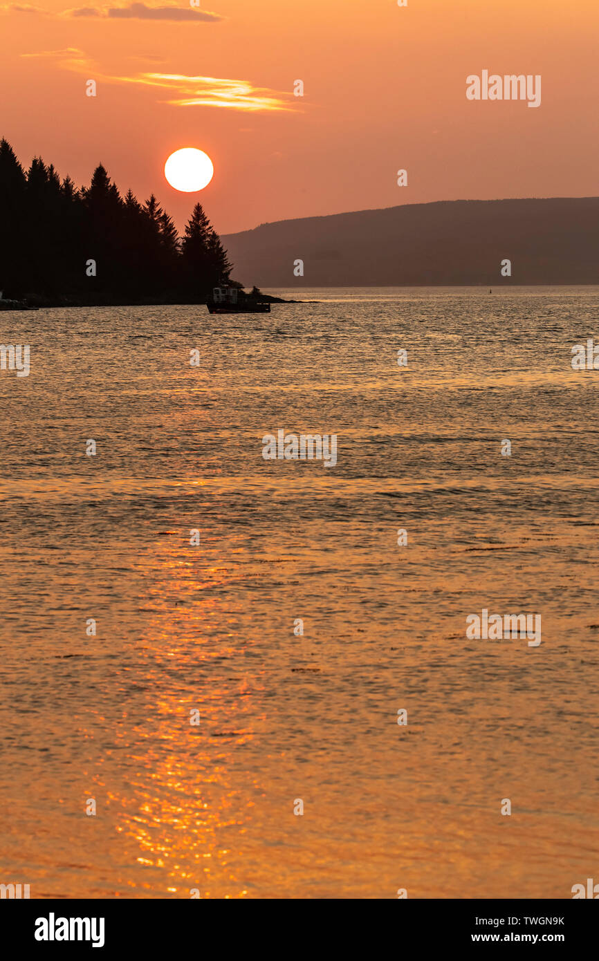 Sunset fromthe hide at Fishnish, looking over the Sound of Mull Stock ...