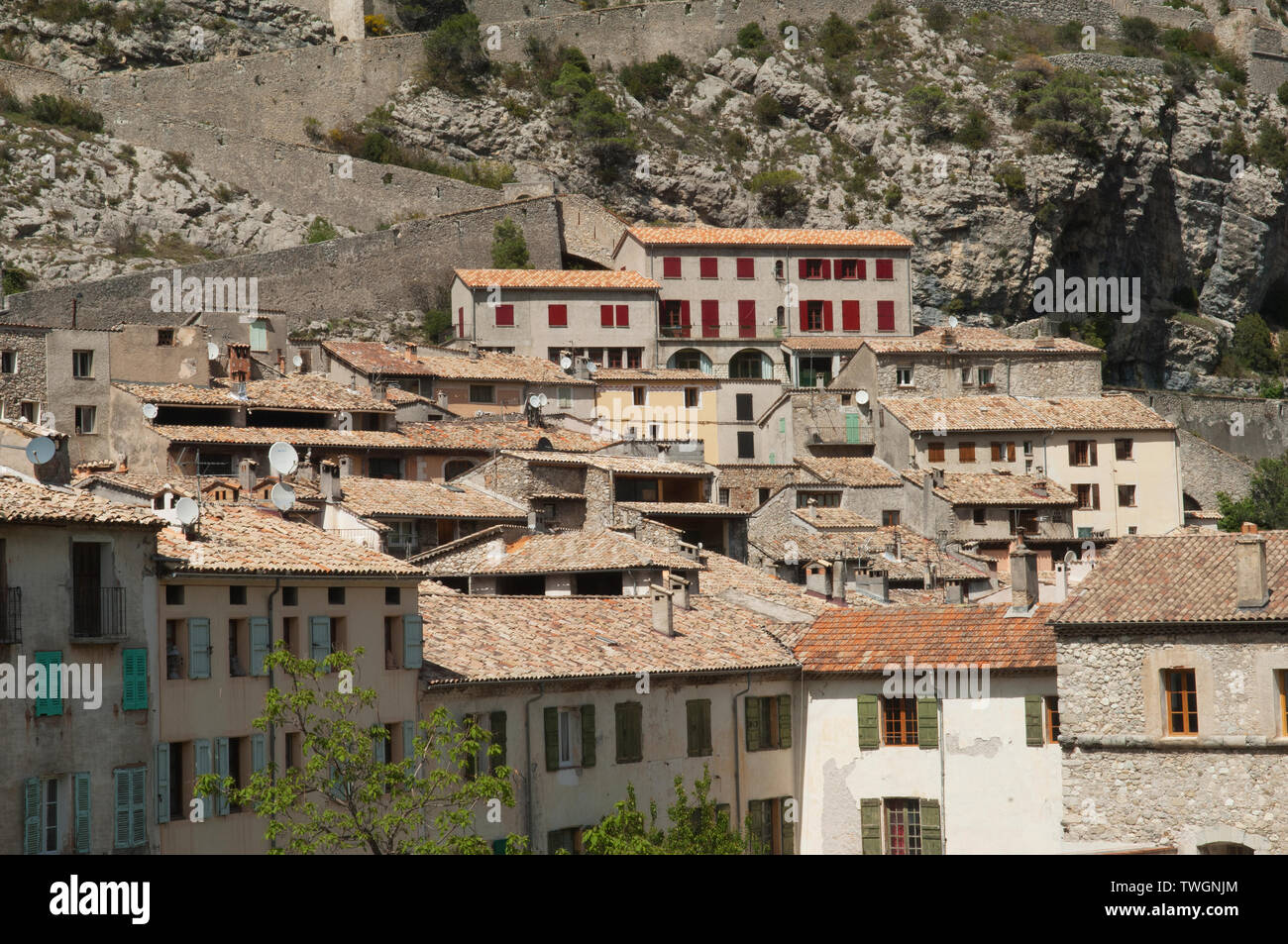 France medieval castles hi-res stock photography and images - Alamy