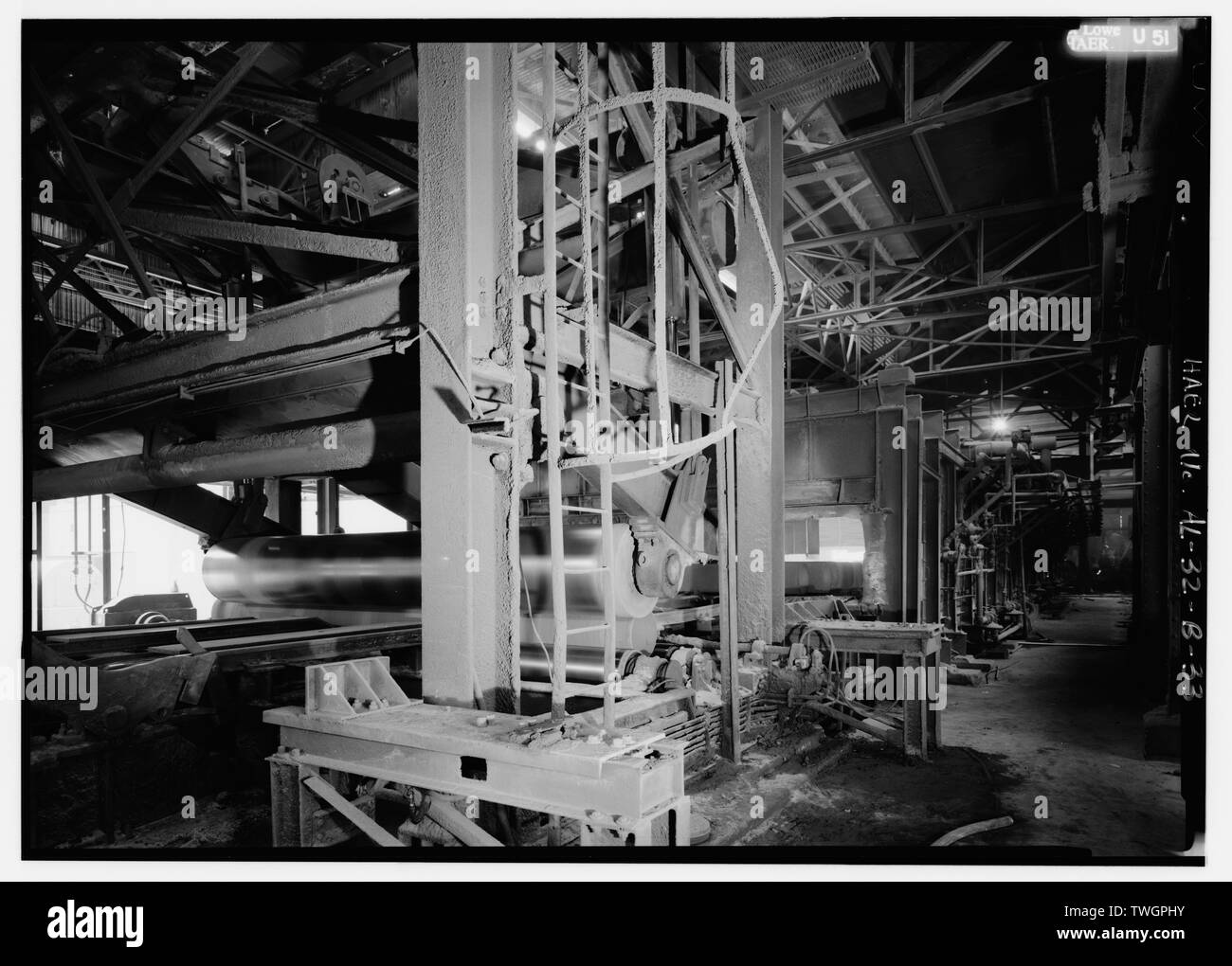 Casting rolling Black and White Stock Photos & Images - Alamy