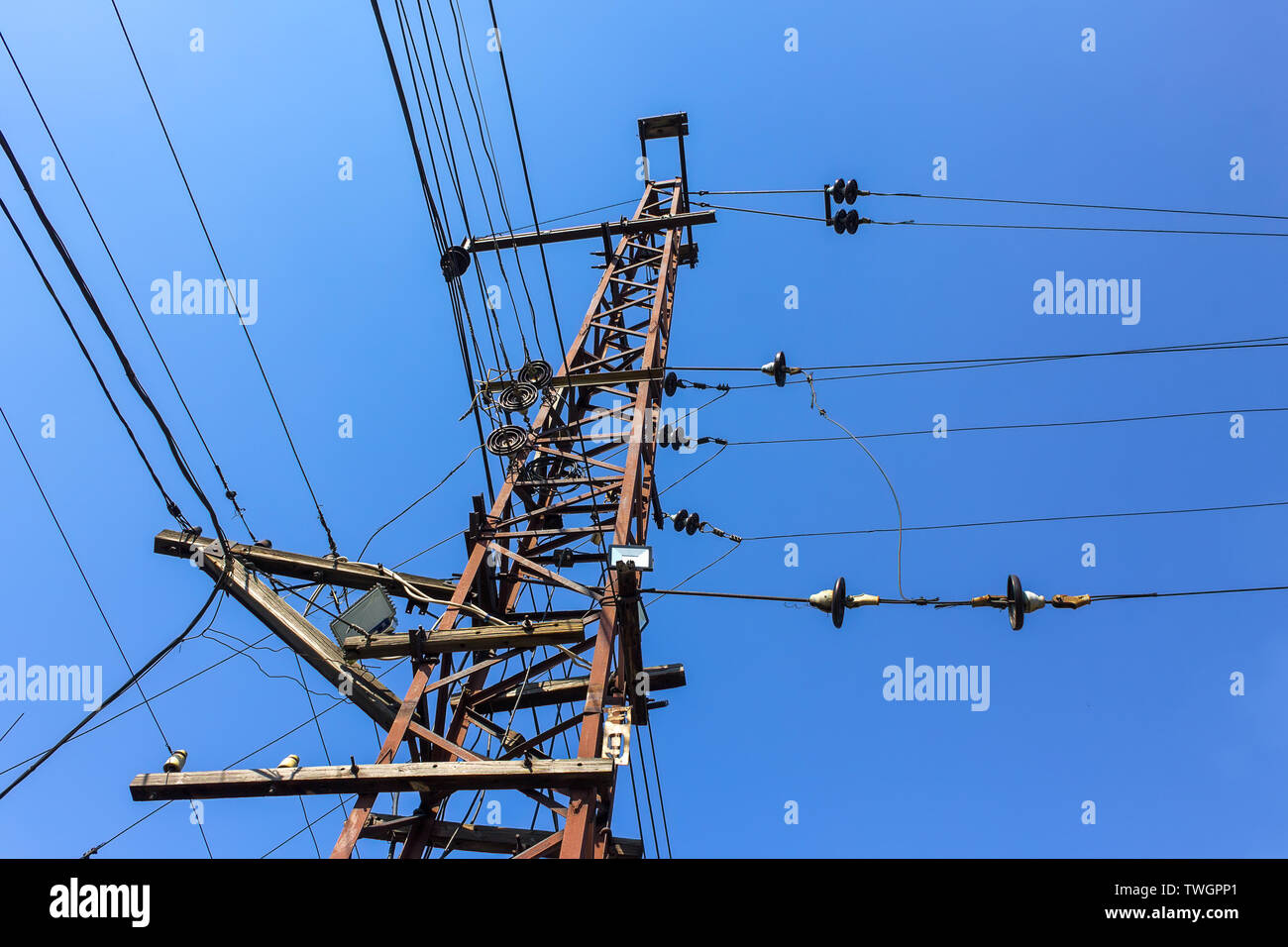 Electric tower with antennas on the railway tracks Stock Photo - Alamy