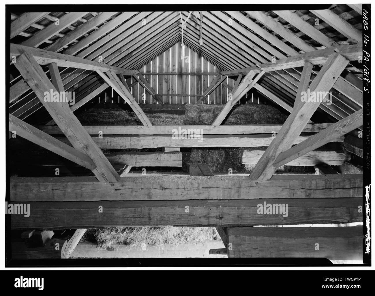 Wooden roof trusses beams Black and White Stock Photos & Images - Alamy