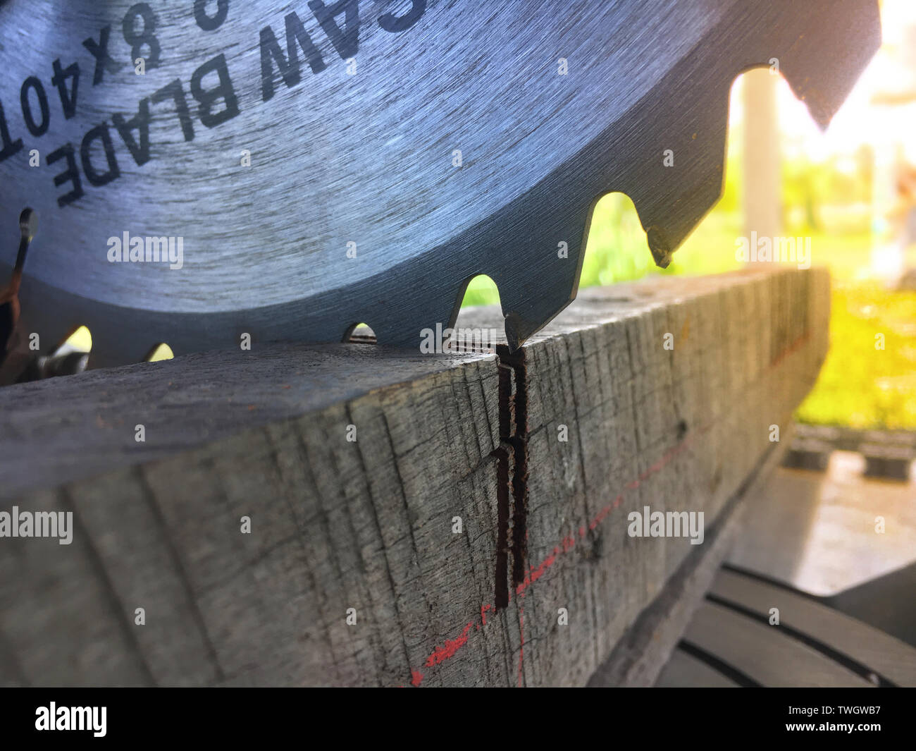 Carpenter marking plank wood hi-res stock photography and images - Alamy