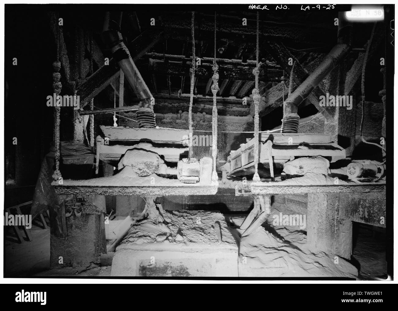 ROTEX SCREENS ON LEVEL FOUR - Avery Island Salt Works, Akzo Salt ...