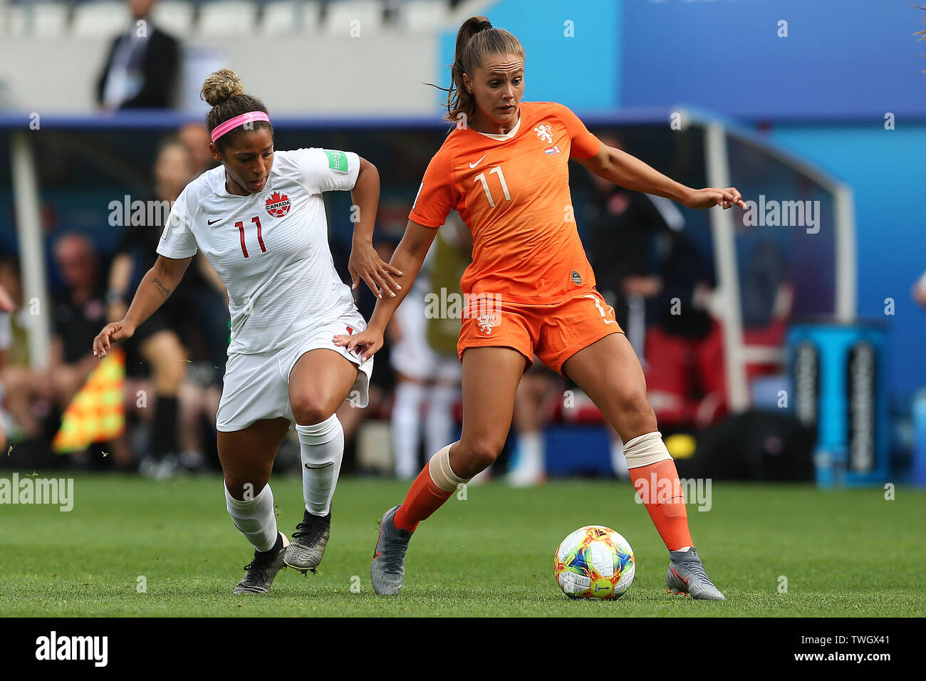 Scott martens hi-res stock photography and images - Alamy