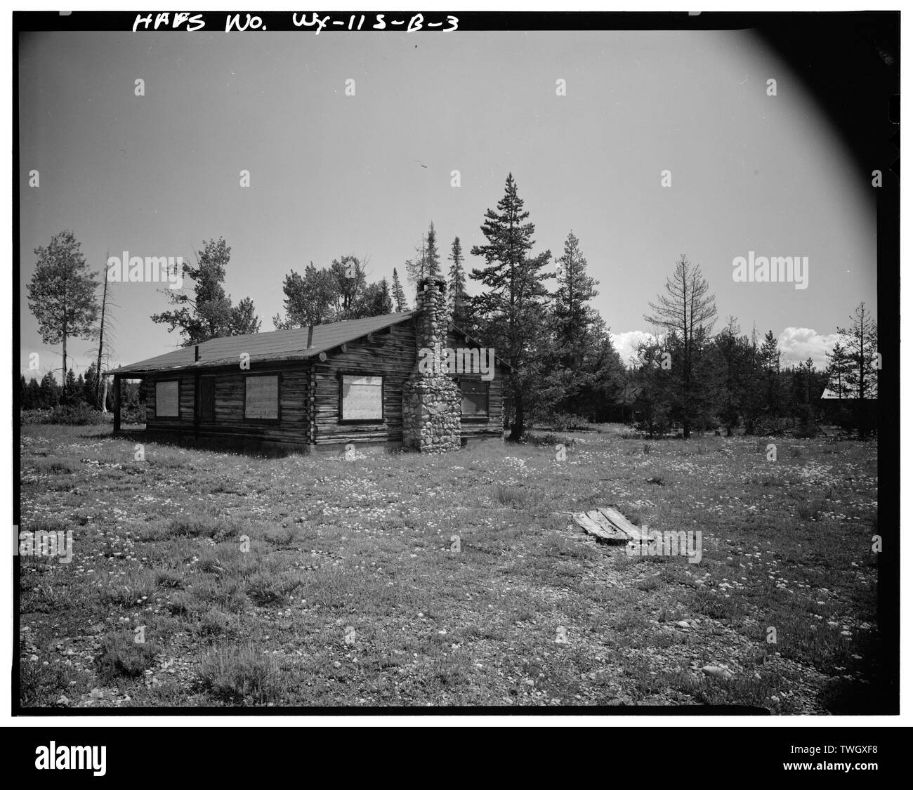 Jenny lake and the teton mountains Black and White Stock Photos ...