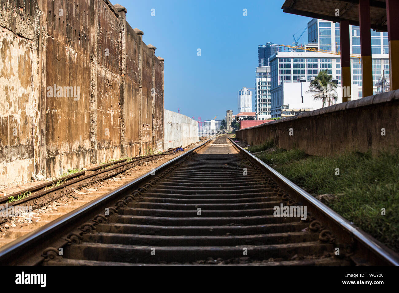 The seaside train station in Colombo, Sri Lanka, is based on the ...