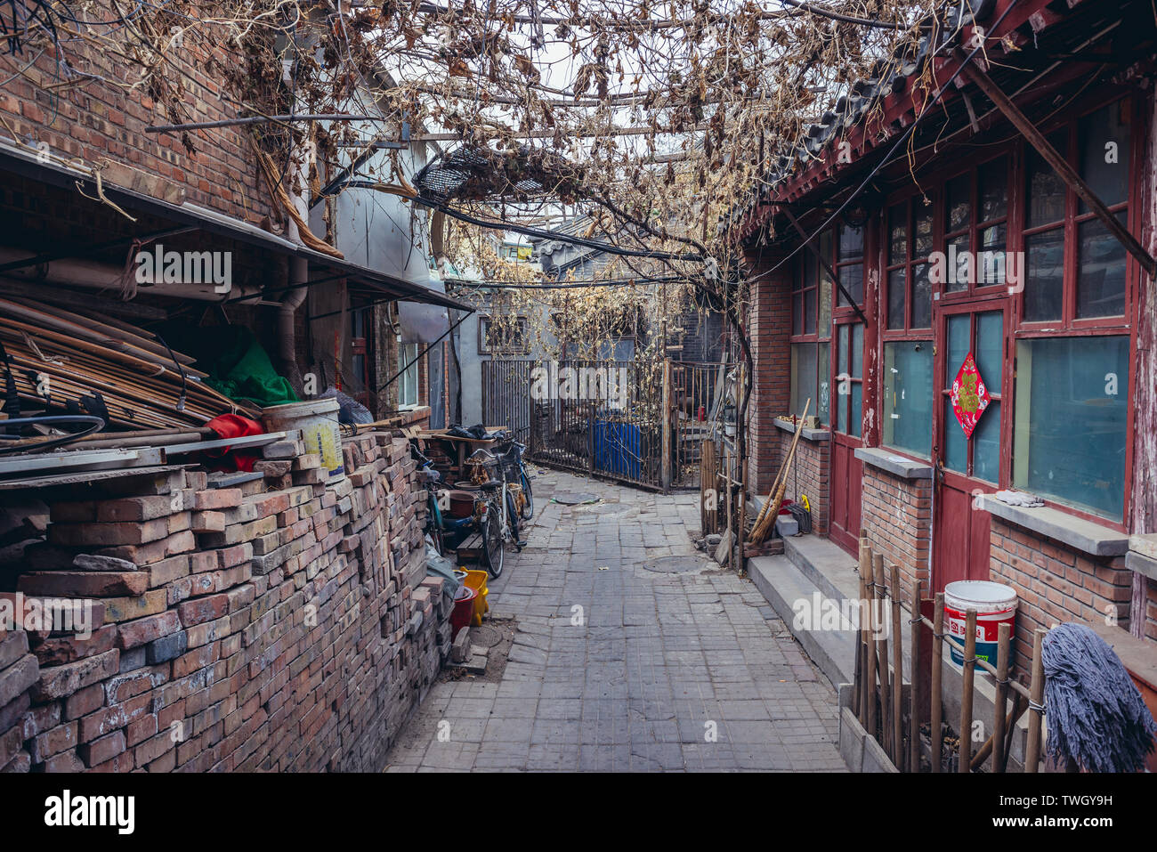 Old neighbourhood beijing hi-res stock photography and images - Alamy