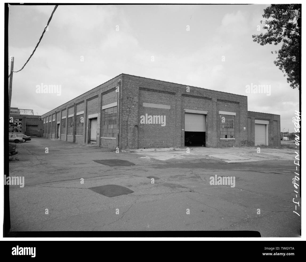 - Raritan Arsenal, Assembly Plant K2, 2890 Woodbridge Avenue ...