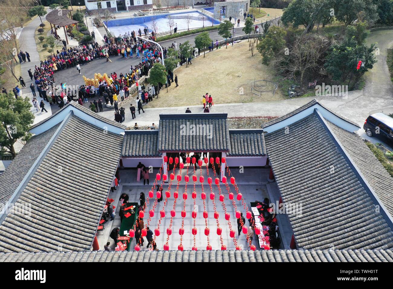 On January 27, the new community of Ganxu Town, Dinghai District ...