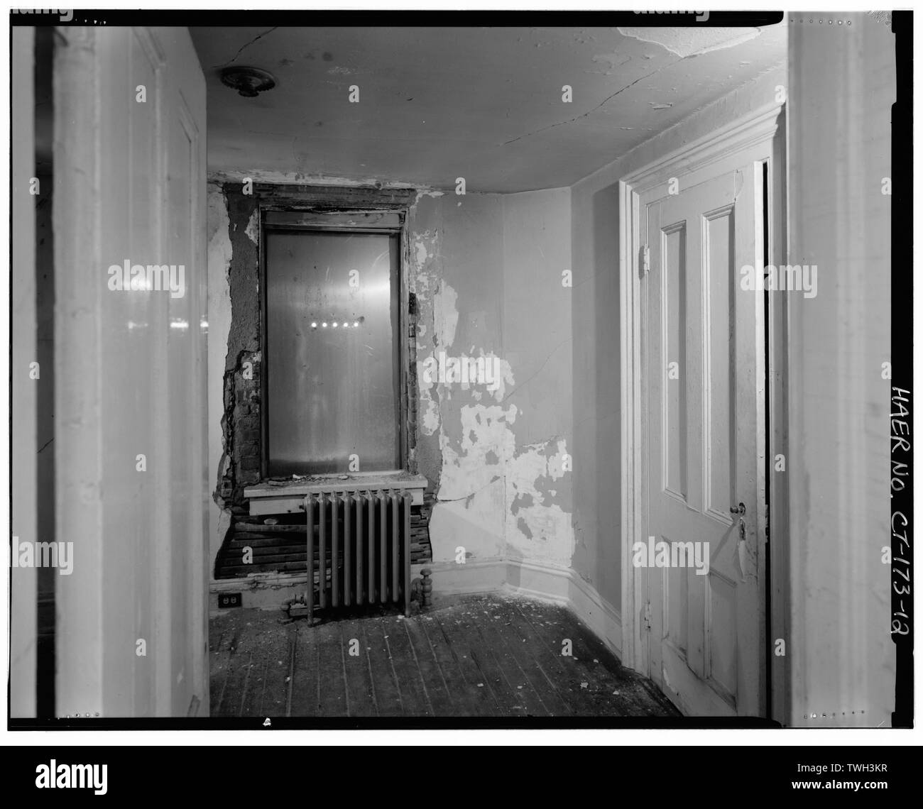 Stratford shoal lighthouse hi-res stock photography and images - Alamy