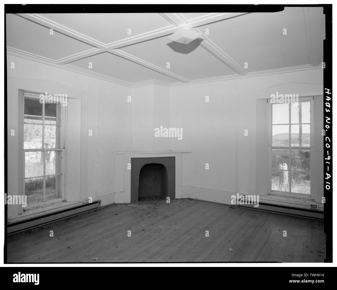 Bunkhouse window Cut Out Stock Images & Pictures - Alamy