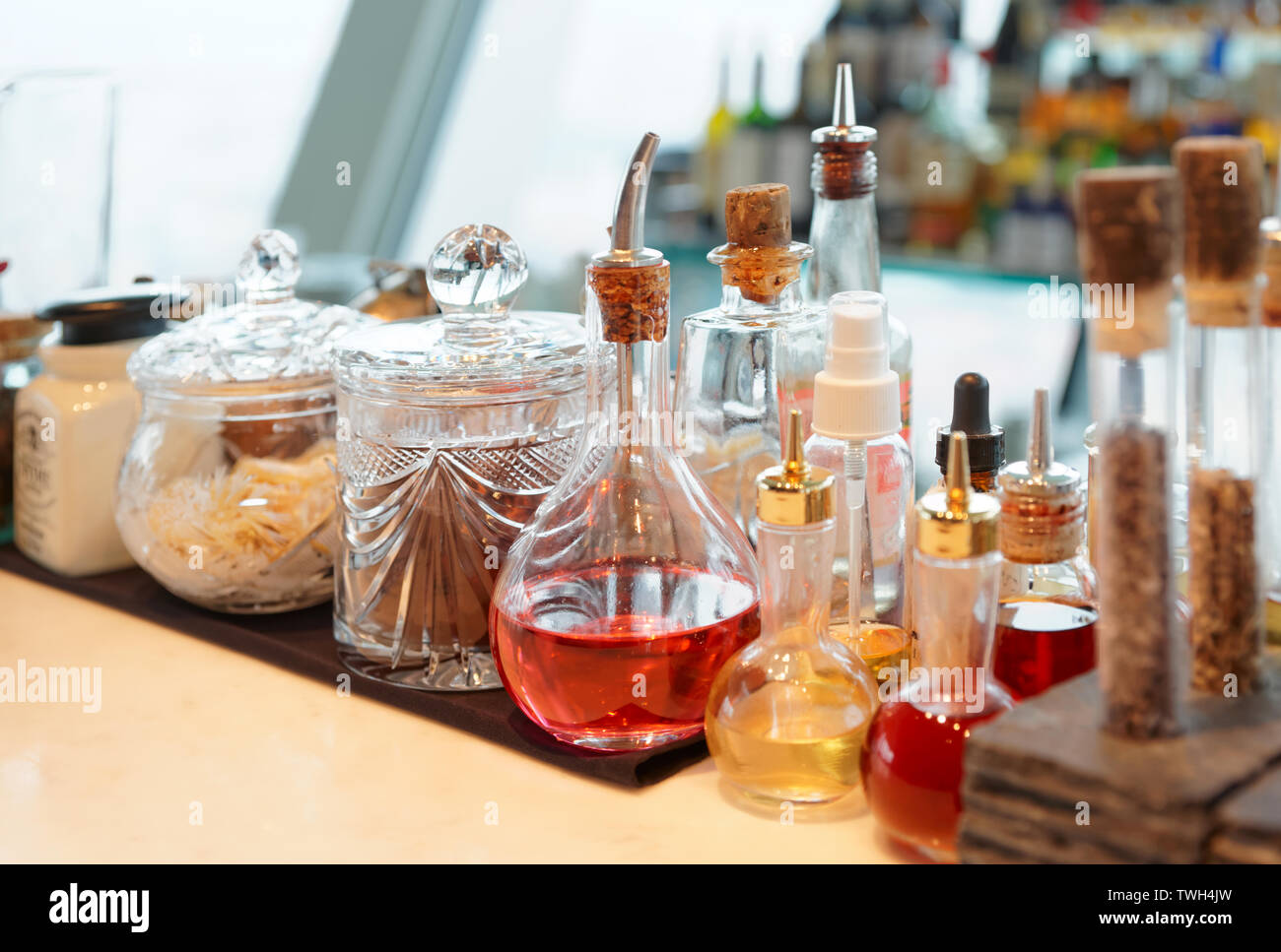 Infusion stand hi-res stock photography and images - Alamy