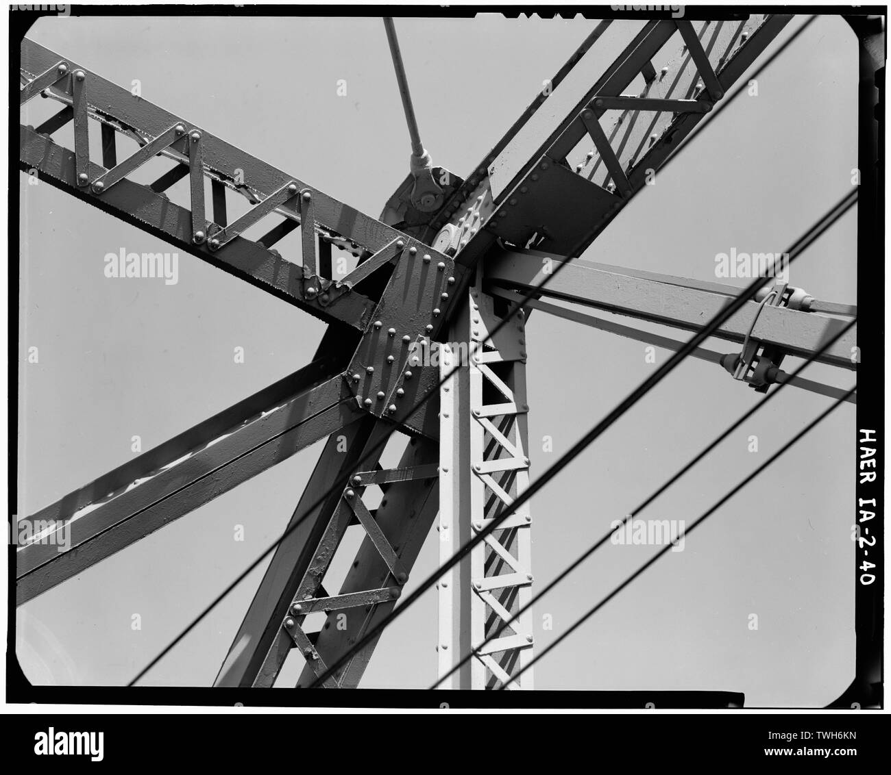 Robert A. Ryan, photographer. CONNECTION BETWEEN INCLINED END POST AND ...